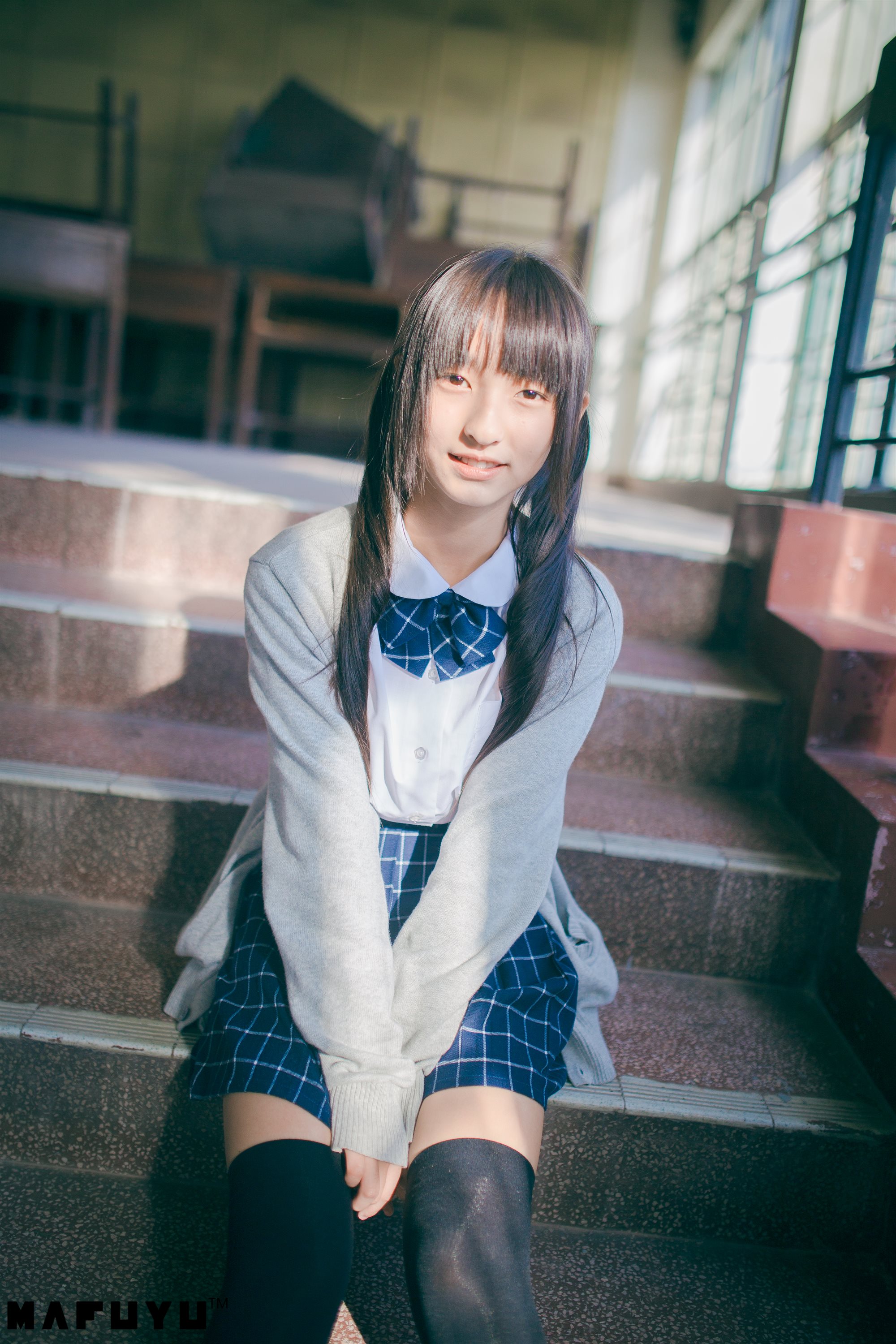 神楽坂真冬-早期写真-JK制服-A - 套图