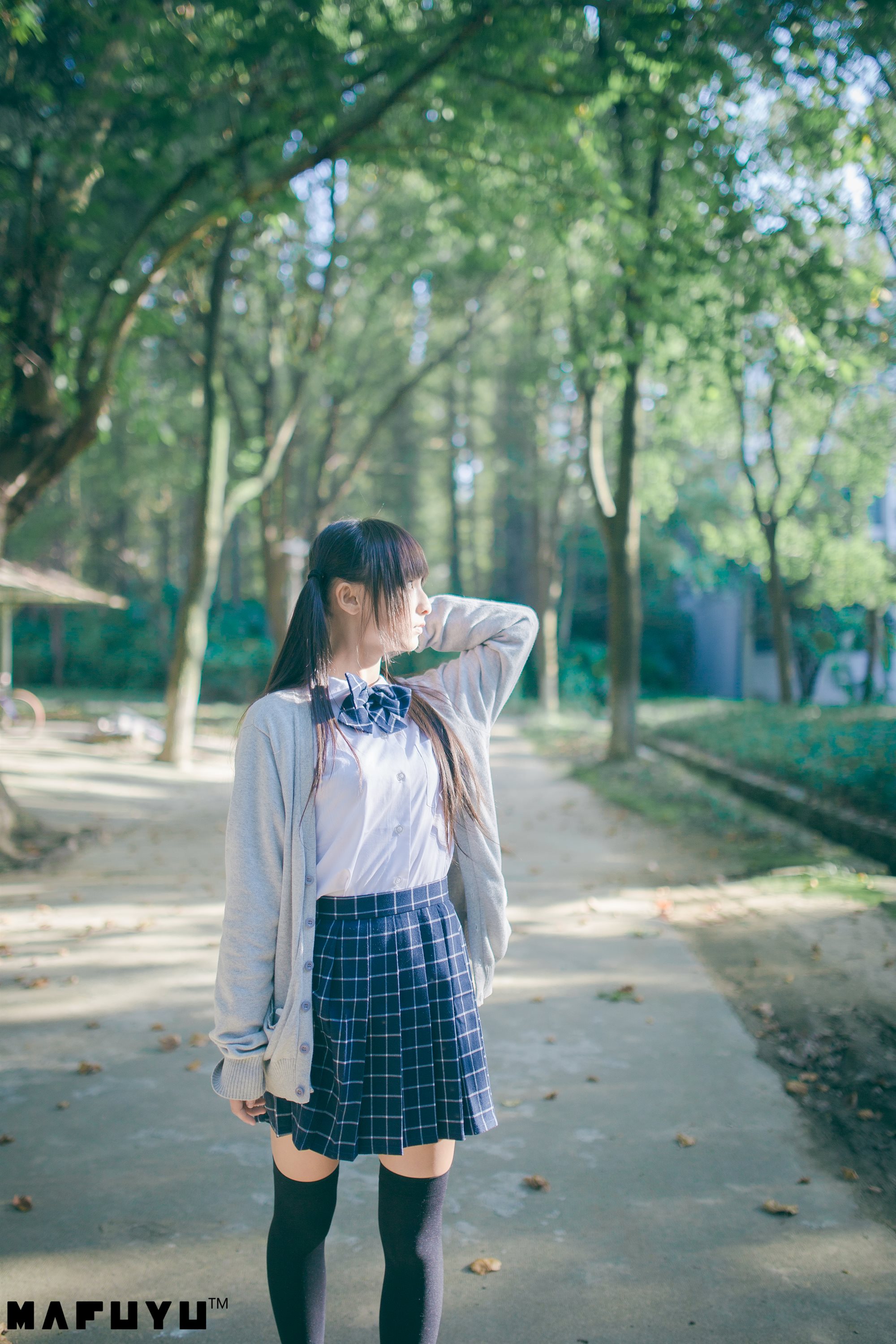 神楽坂真冬-早期写真-JK制服-A - 套图