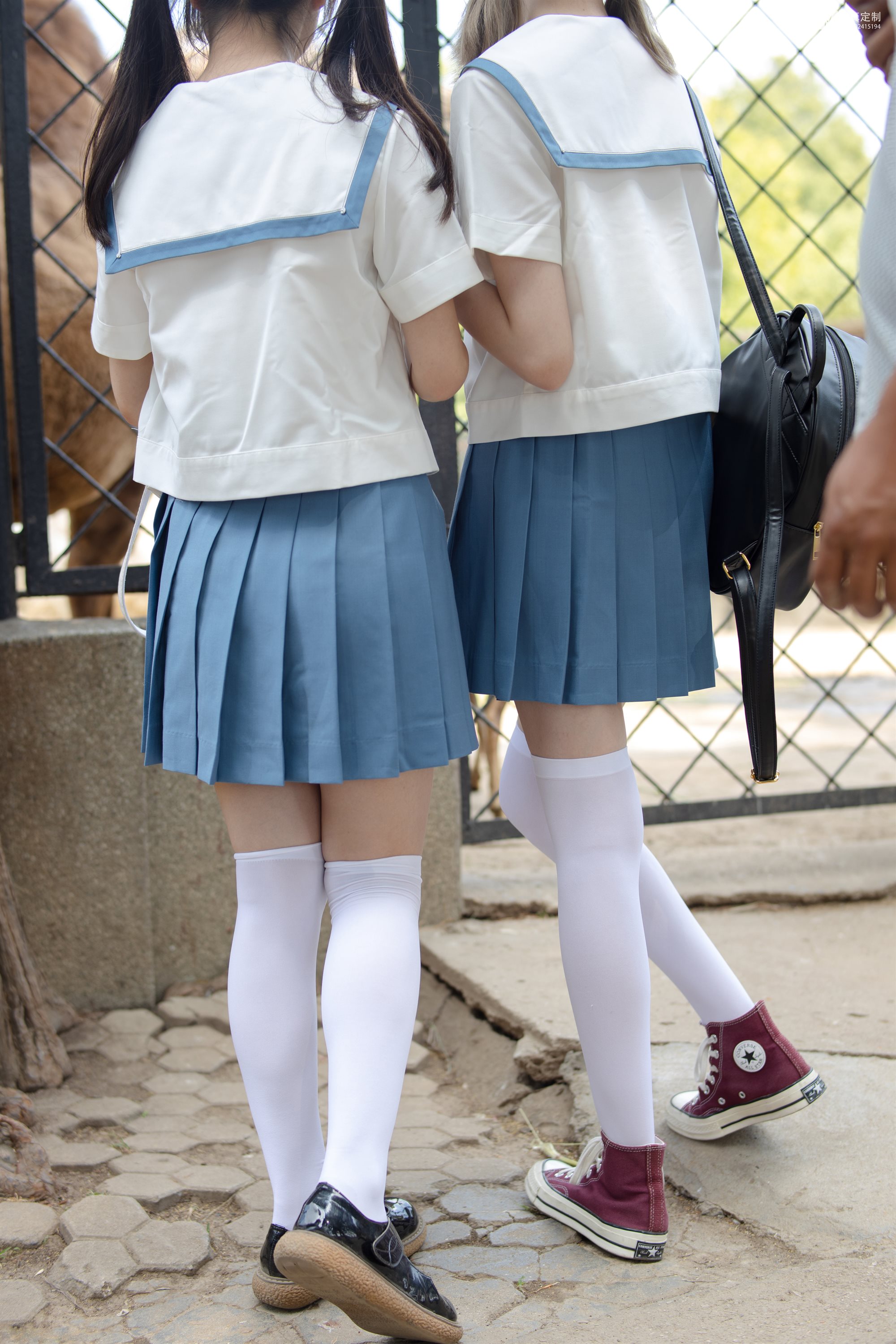 JKFUN-非编号命名-两女一ZOO - 写真アルバム