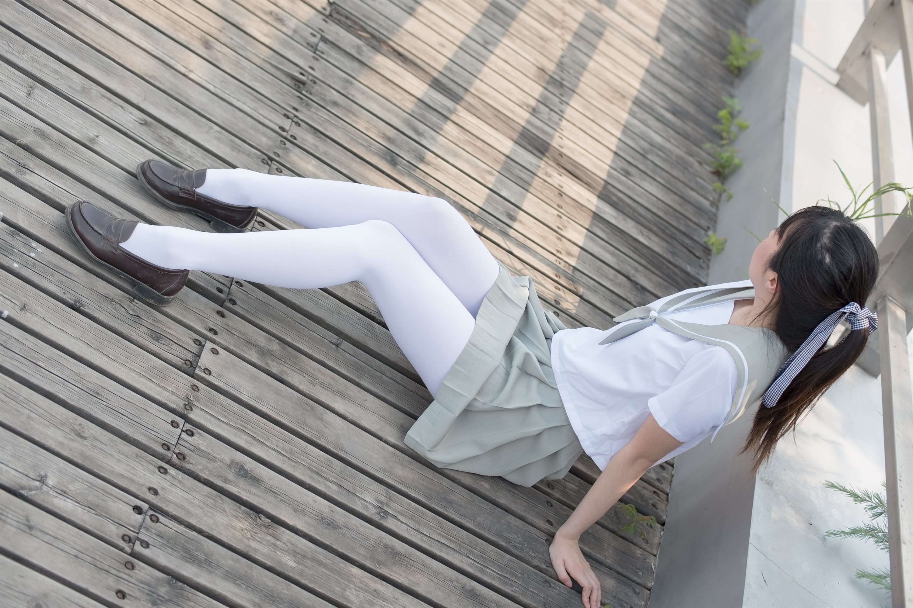 森萝财团-R15-026 - 套图