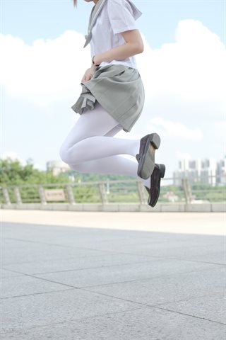 森萝财团-R15-026 - 套图