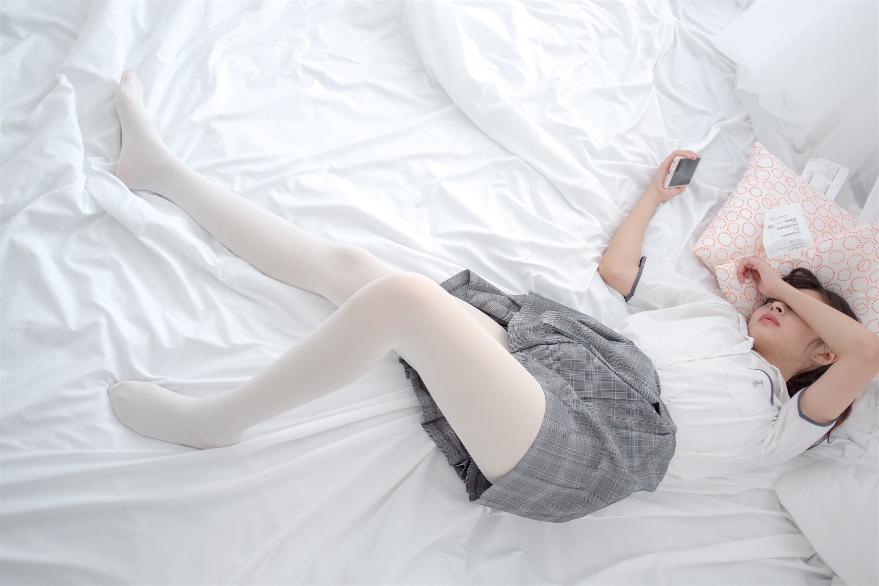 森萝财团-R15-028 - 套图