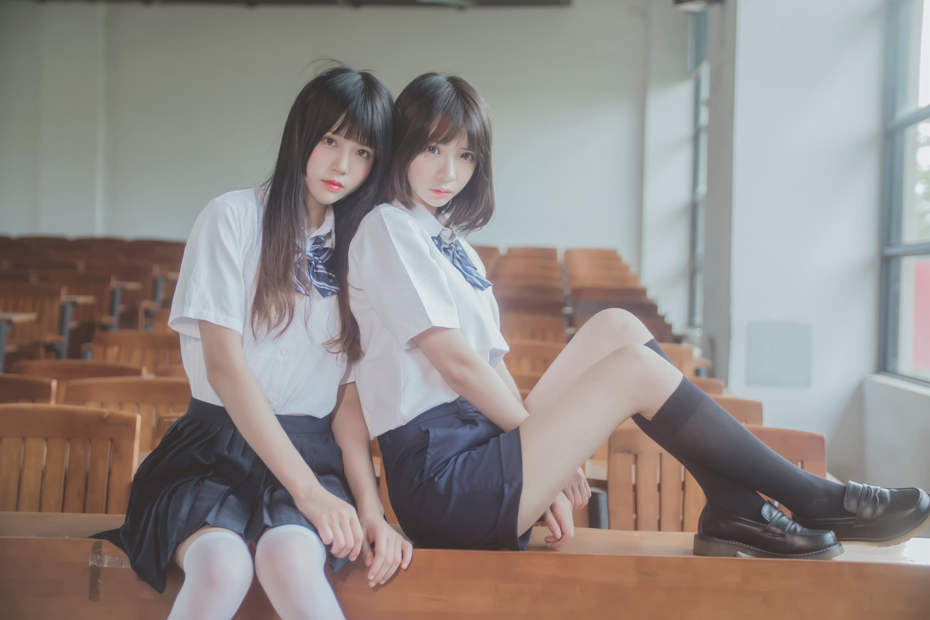 疯猫ss-桜桃喵&疯猫ss-JK百合1 - 套图