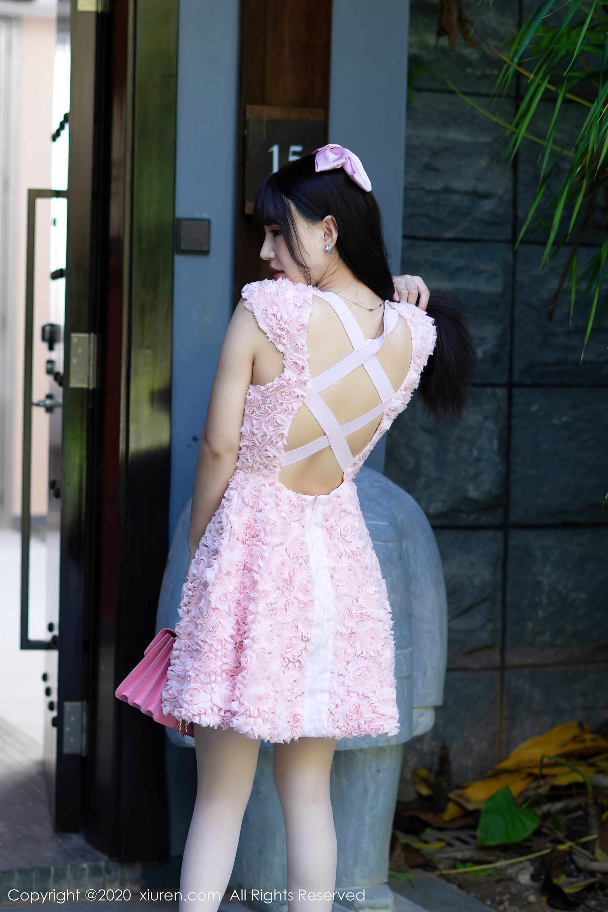 [XiuRen秀人网]No.2451 朱可儿Flower - 写真アルバム